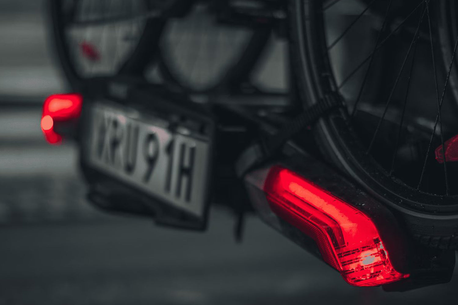 Thule® Epos 2 with Lights | Premium Emmo eBike Rack
